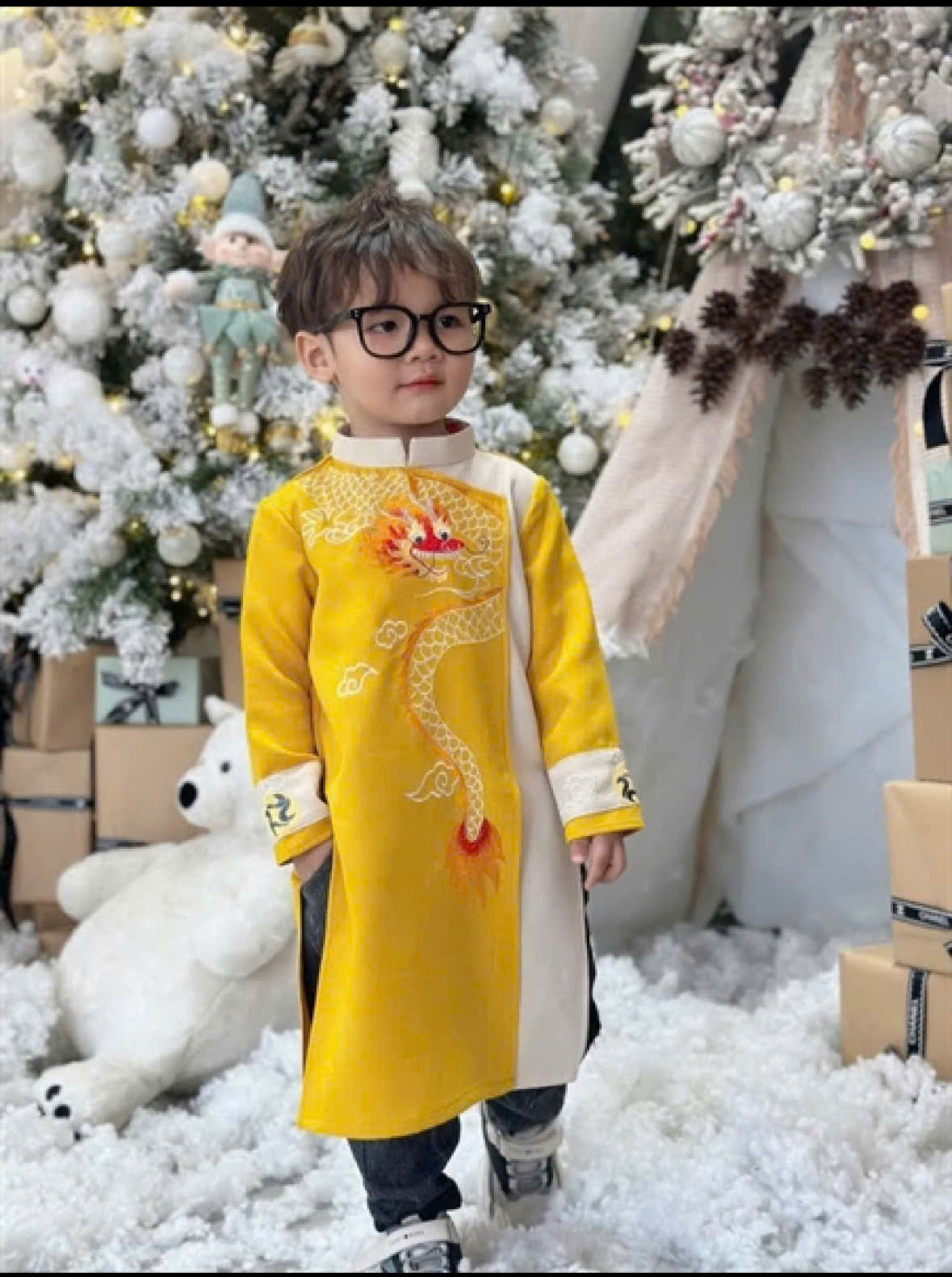 BT66 Áo only - Áo dài bé trai thêu rồng màu vàng (Copy) – Cocolilistore